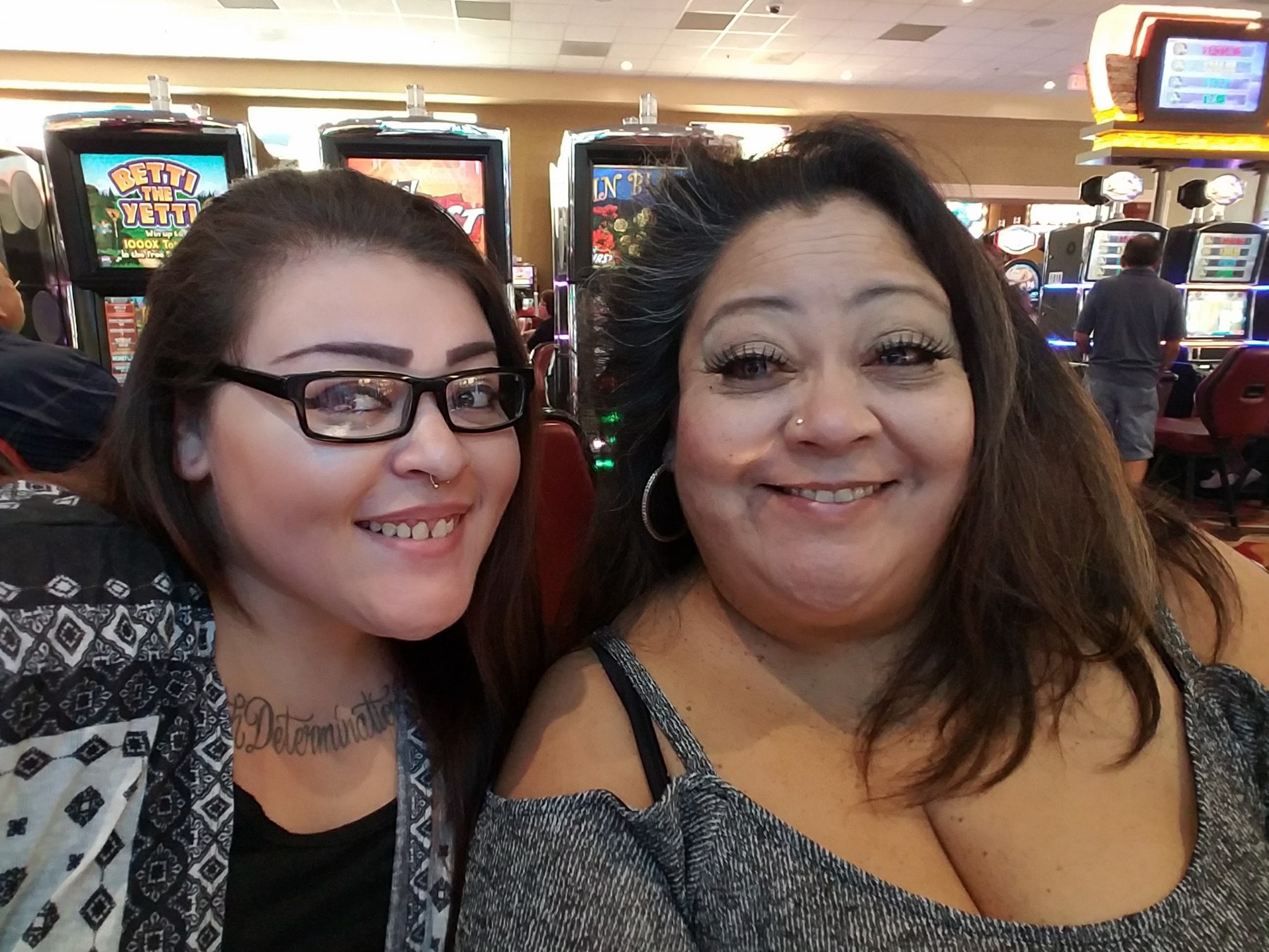 Elizabeth Sandoval's Instagram, Twitter & Facebook on IDCrawl