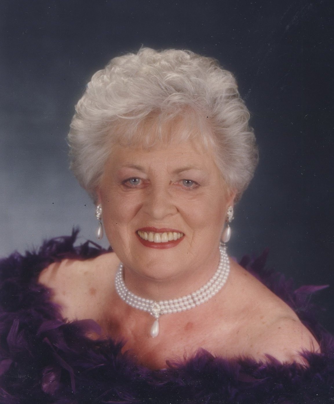Mrs. June Audrey Staples Obituary - Hamilton, ON