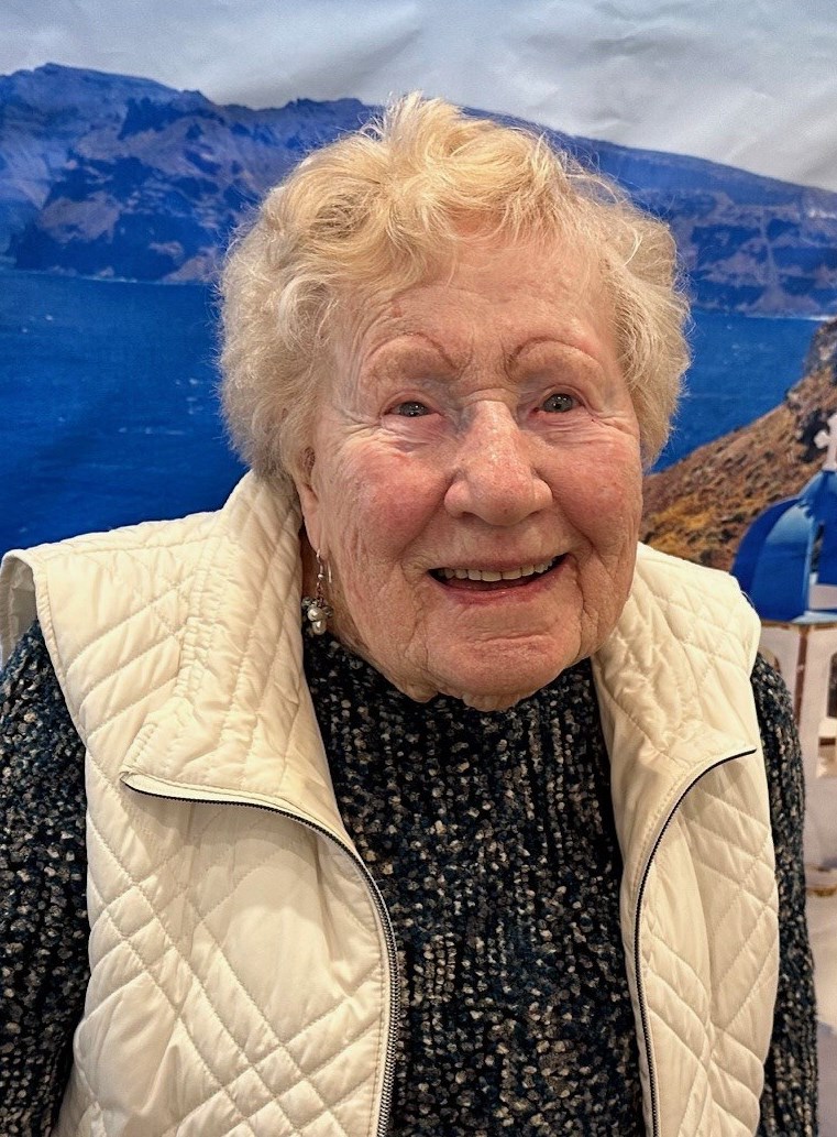 Elsie Saunders Obituary - Victoria, BC