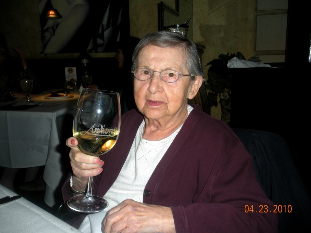 Helen Belanski Obituary - Grosse Pointe Woods, MI