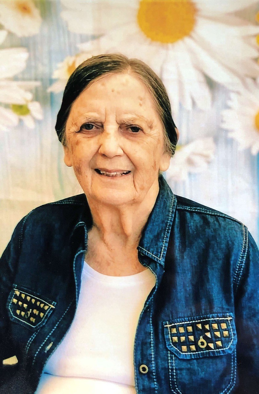 Lillian Joan Ayers Obituary - Gladstone, MO