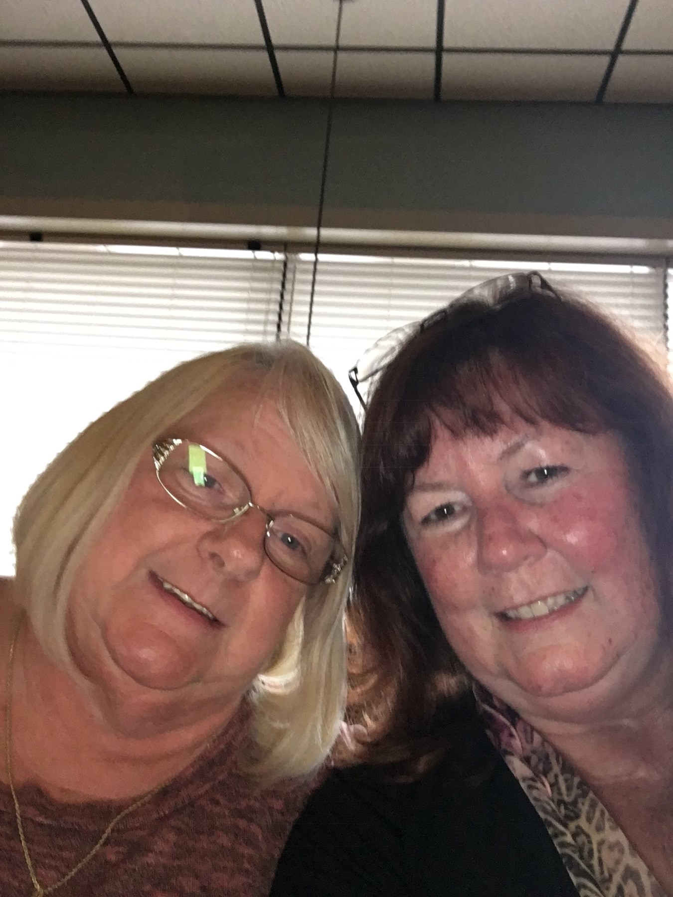 Louise Waite's Instagram, Twitter & Facebook on IDCrawl