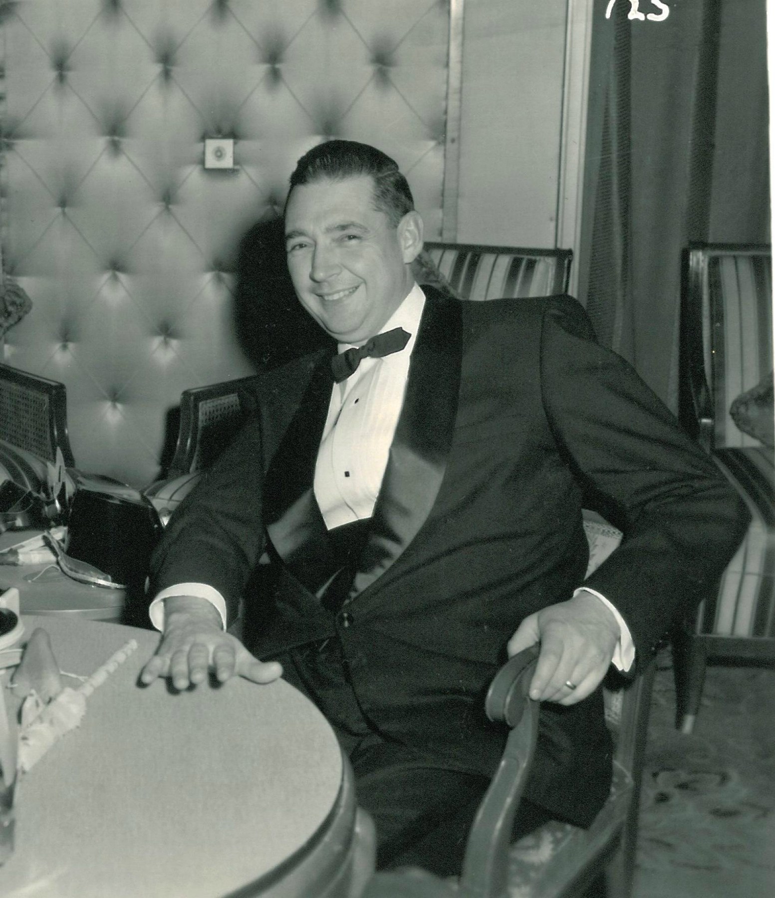 Robert G. Knabe Obituary - Houston, TX