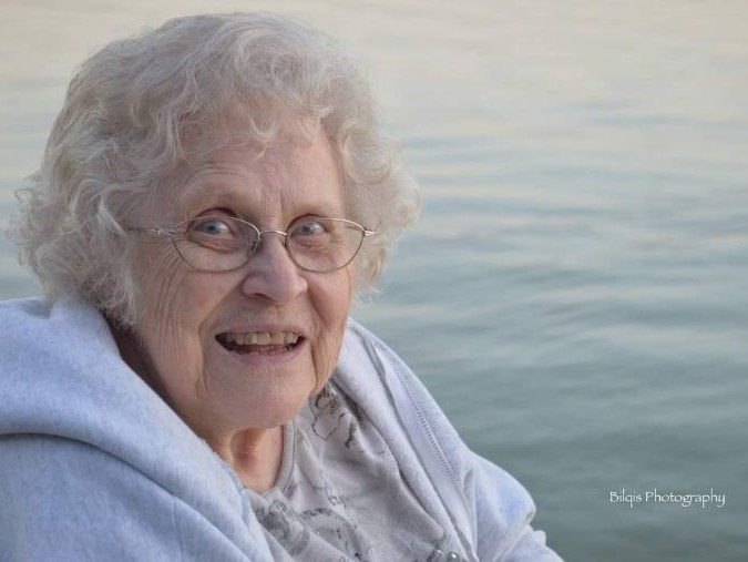 Esther Van Hammen Obituary - Grand Rapids, MI