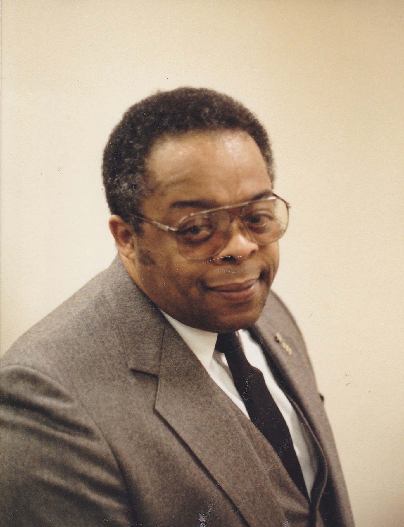 Marshand DeLoney Obituary - Oak Lawn, IL