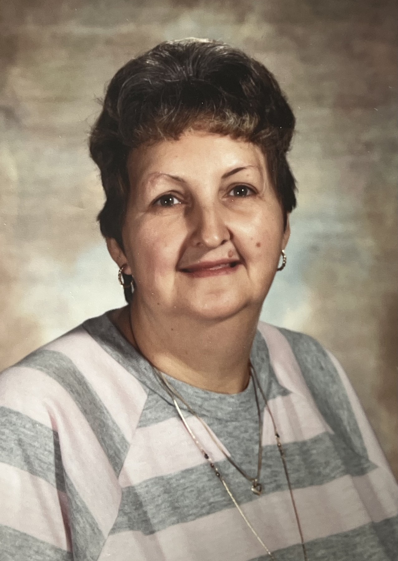 Lori Springer's Instagram, Twitter & Facebook on IDCrawl