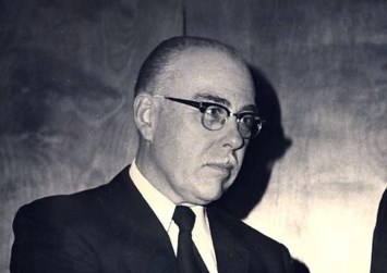 Dr. Thomas W. Fox Obituary - South Dennis, MA