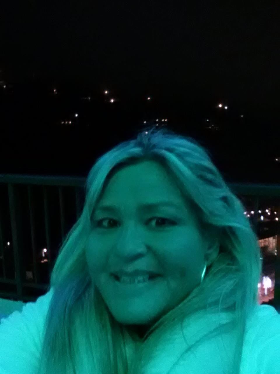 Sabrina Sweeney's Instagram, Twitter & Facebook on IDCrawl