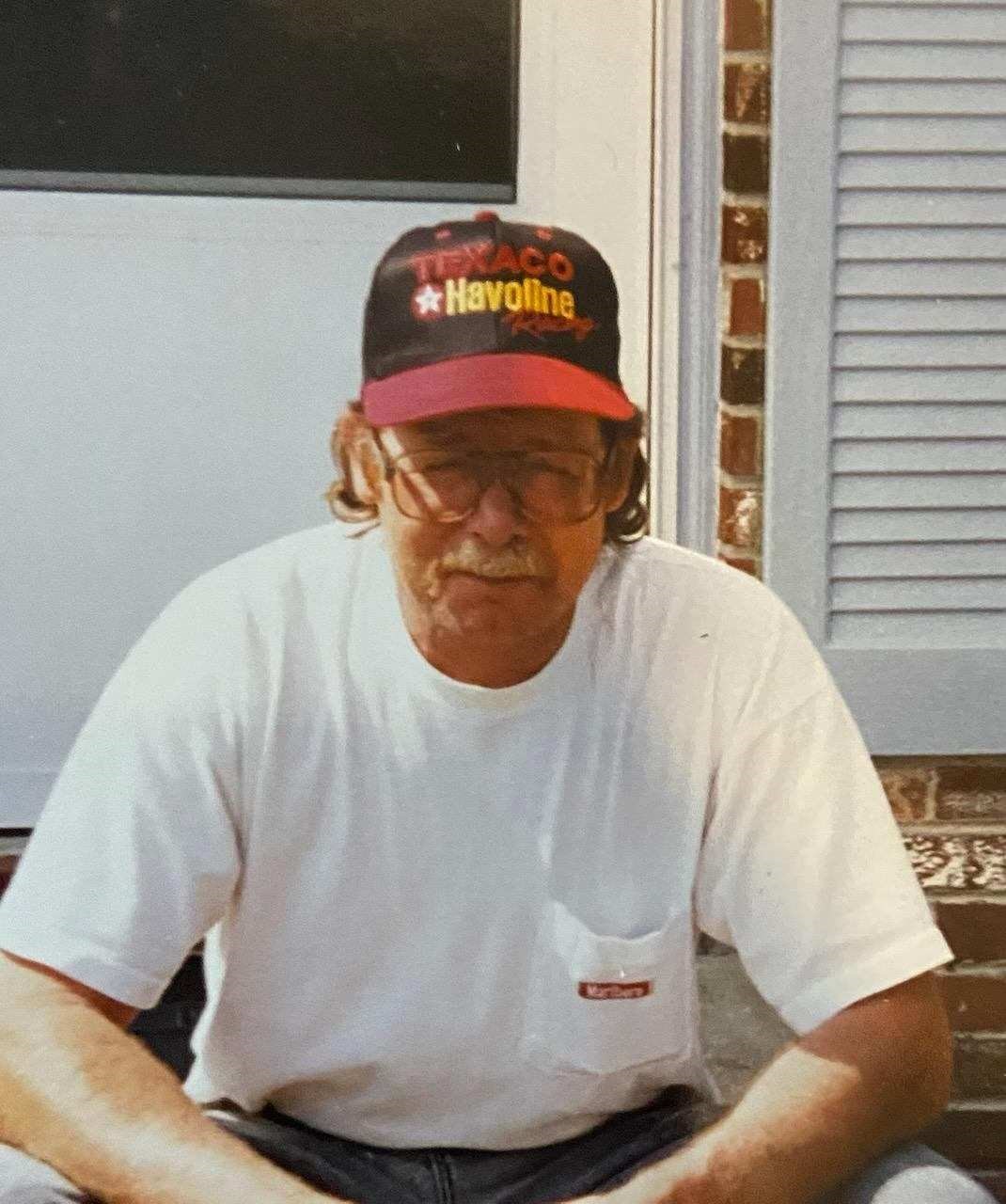 Alan Lucas Obituary - Hampton, VA