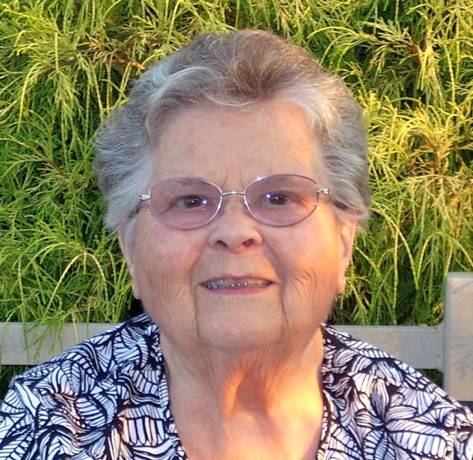 Betty Woods Obituary - Knoxville, TN