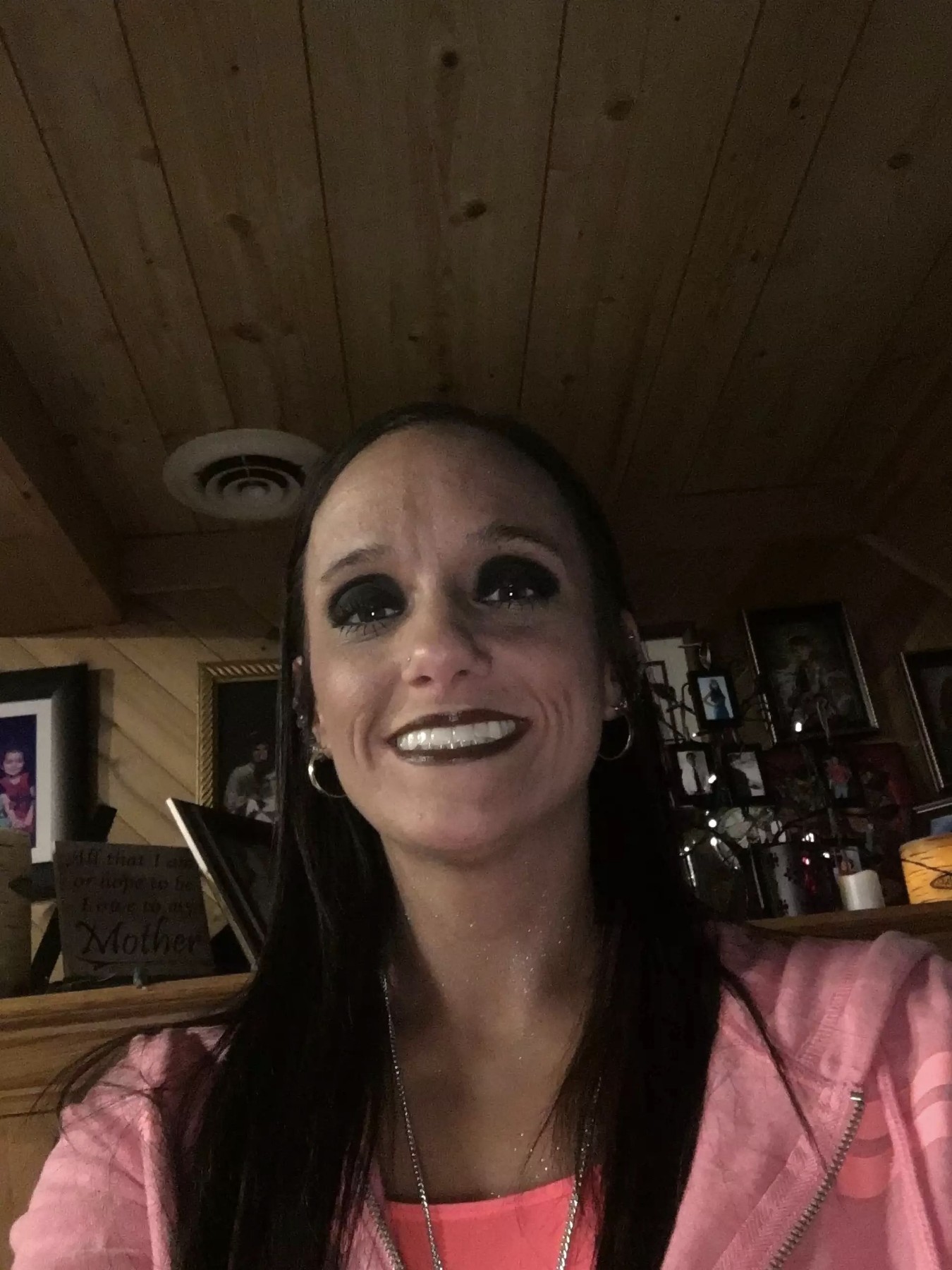 Kimberly Varney's Instagram, Twitter & Facebook on IDCrawl