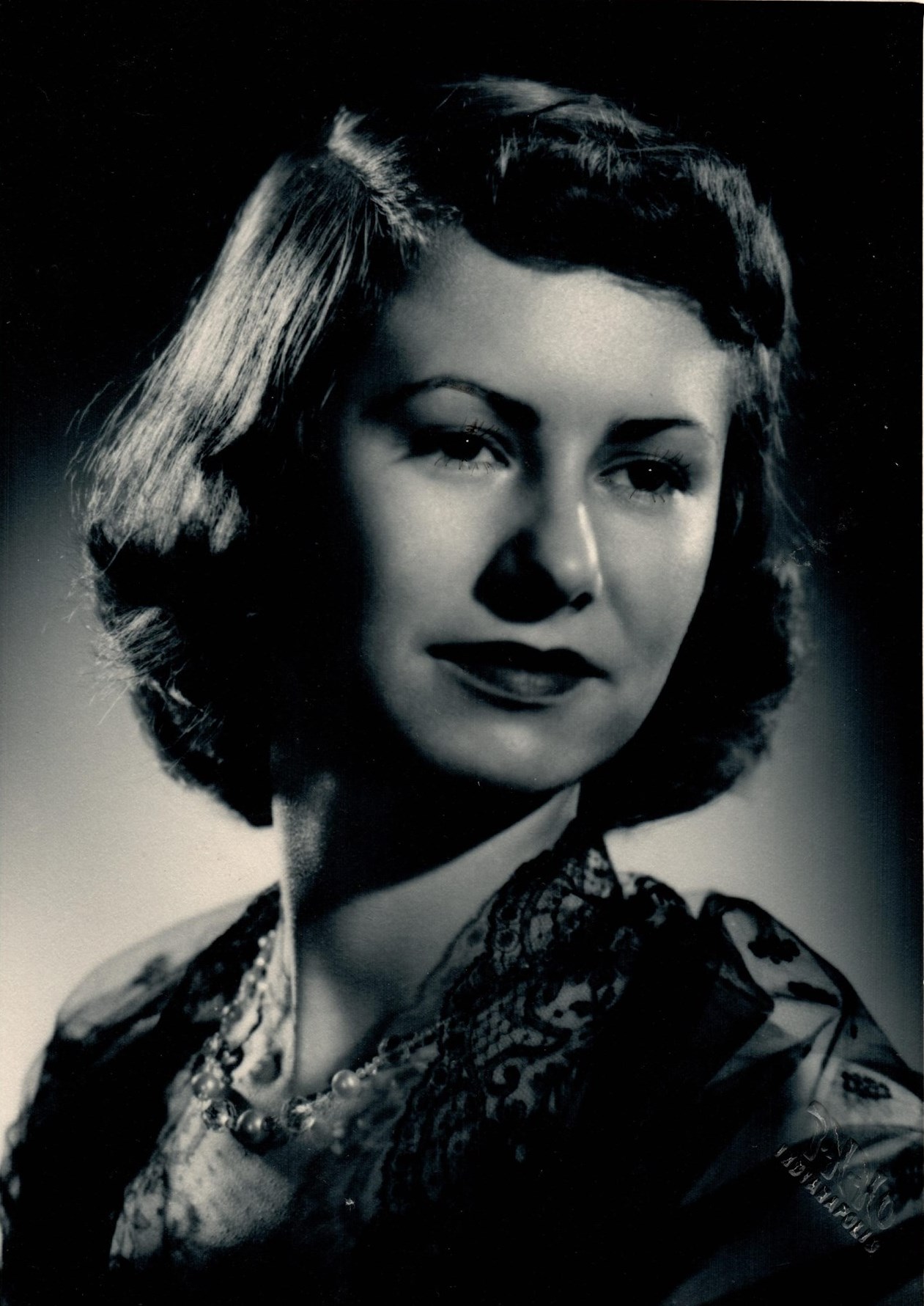 Marianela Delaney Fox Obituary - Indianapolis, IN