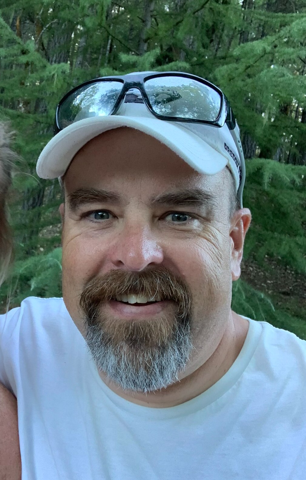 Todd Farrell's Instagram, Twitter & Facebook on IDCrawl