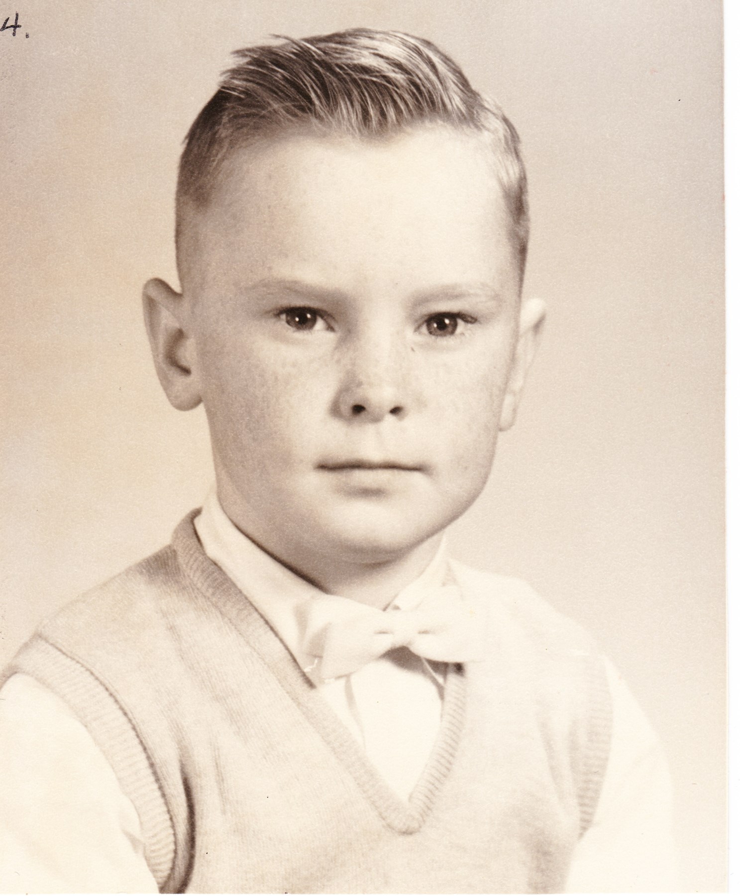 James Tuttle's Instagram, Twitter & Facebook on IDCrawl