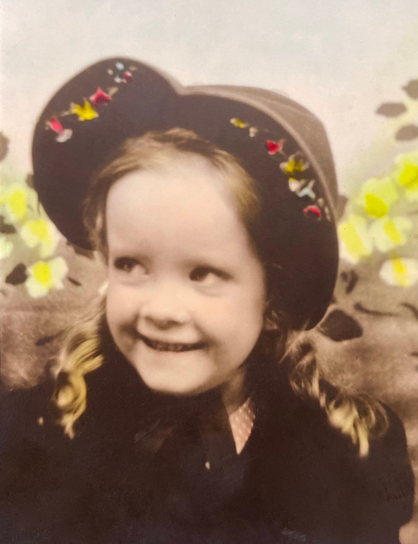 Rebecca Mccabe's Instagram, Twitter & Facebook on IDCrawl