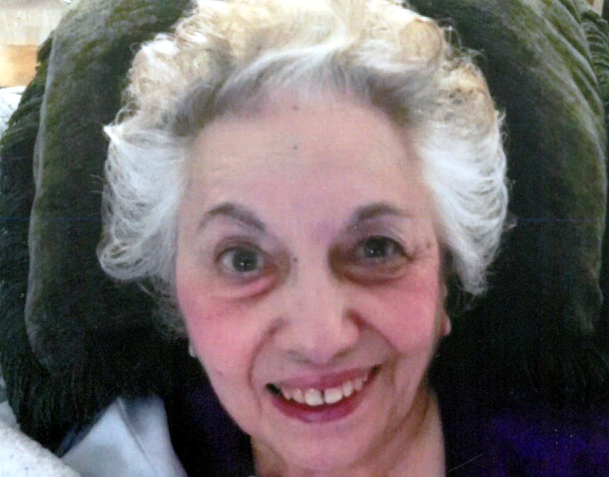 Sandra LaRoche Obituary - Warren, RI