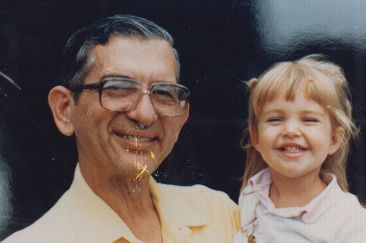 Natalie Poulos's Instagram, Twitter & Facebook on IDCrawl