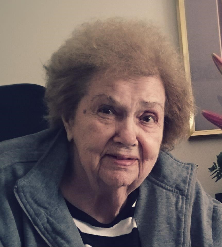 Lorraine Evans's Instagram, Twitter & Facebook on IDCrawl