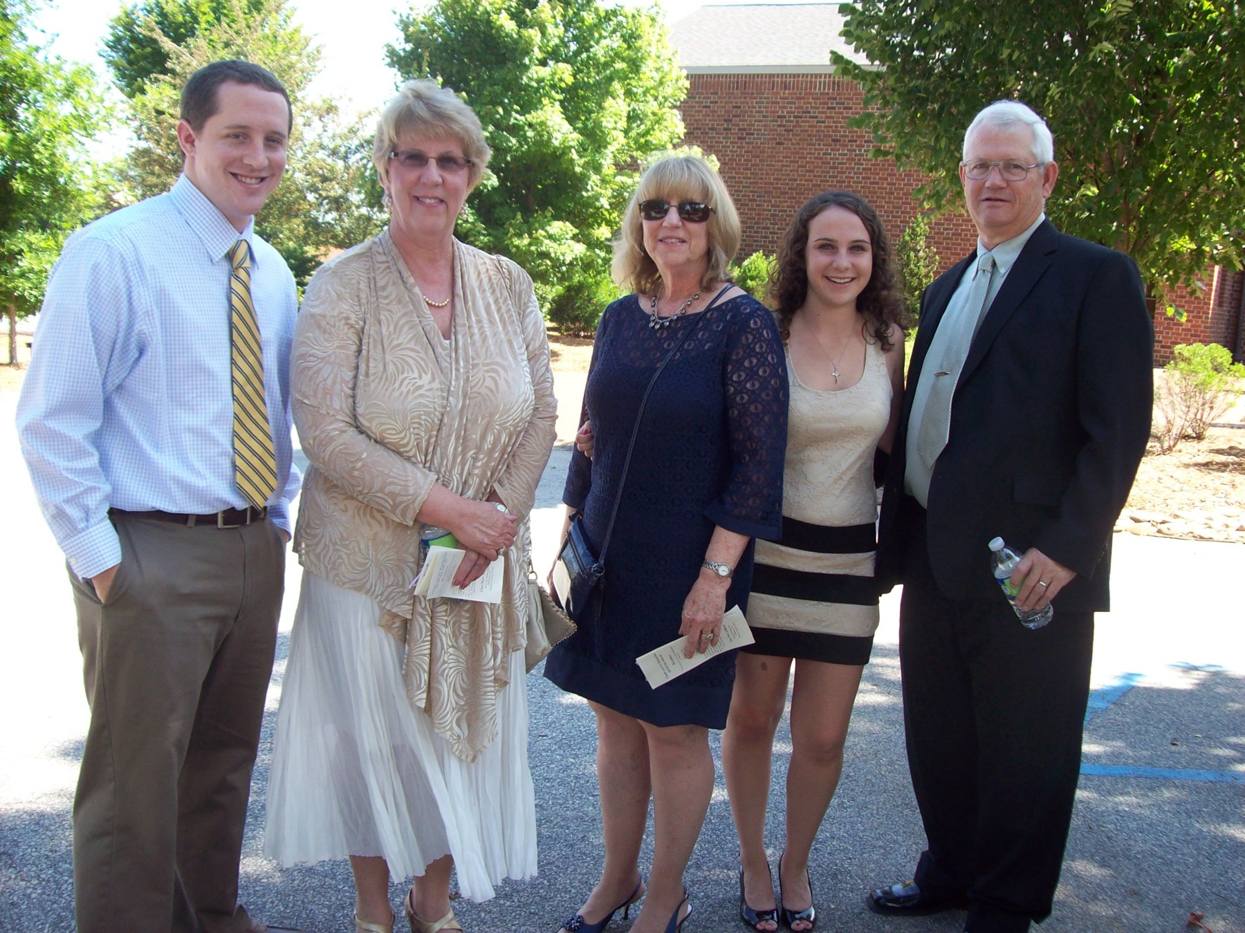 Debbie Everett's Instagram, Twitter & Facebook on IDCrawl