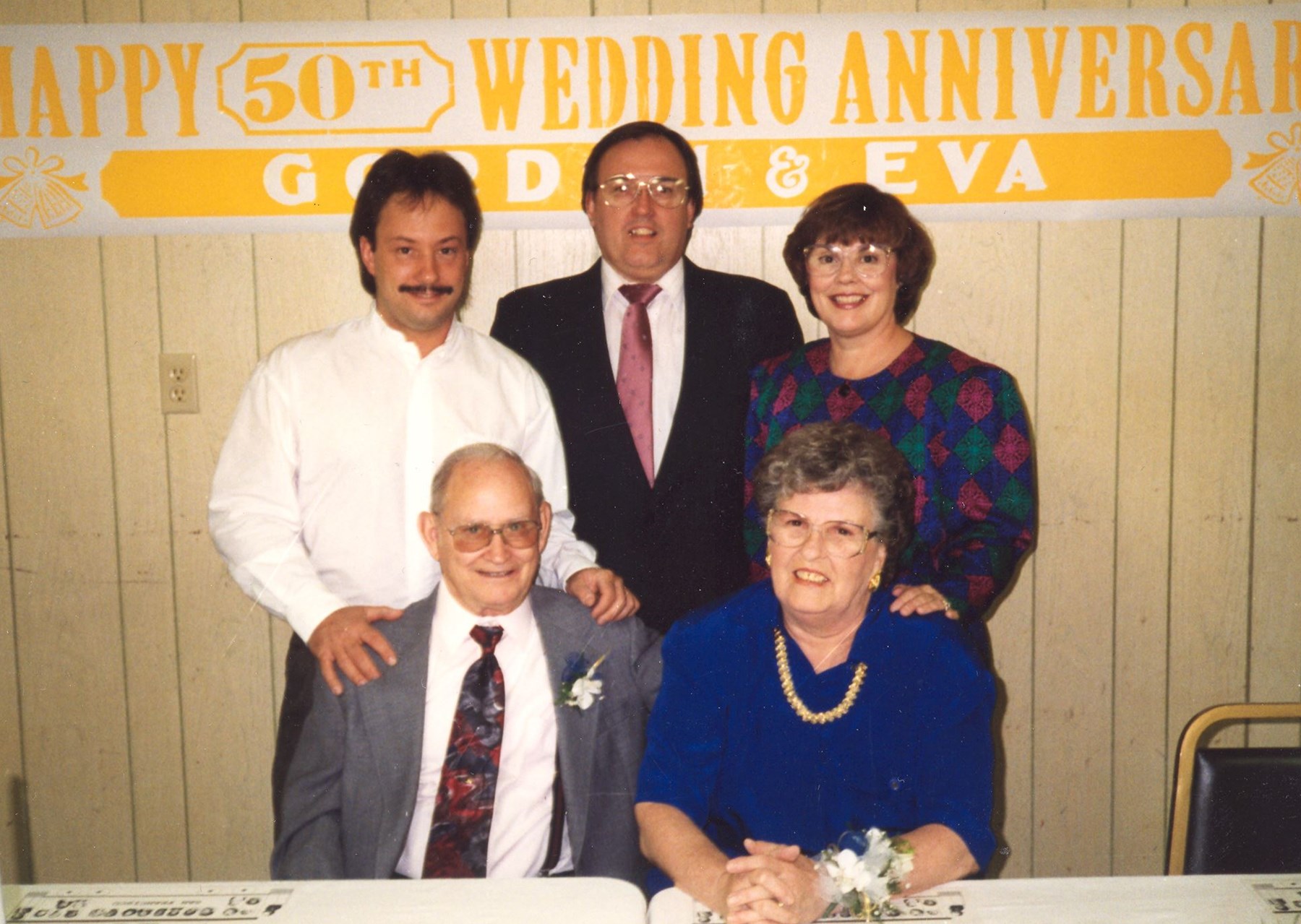 Mary Jelinek's Instagram, Twitter & Facebook on IDCrawl