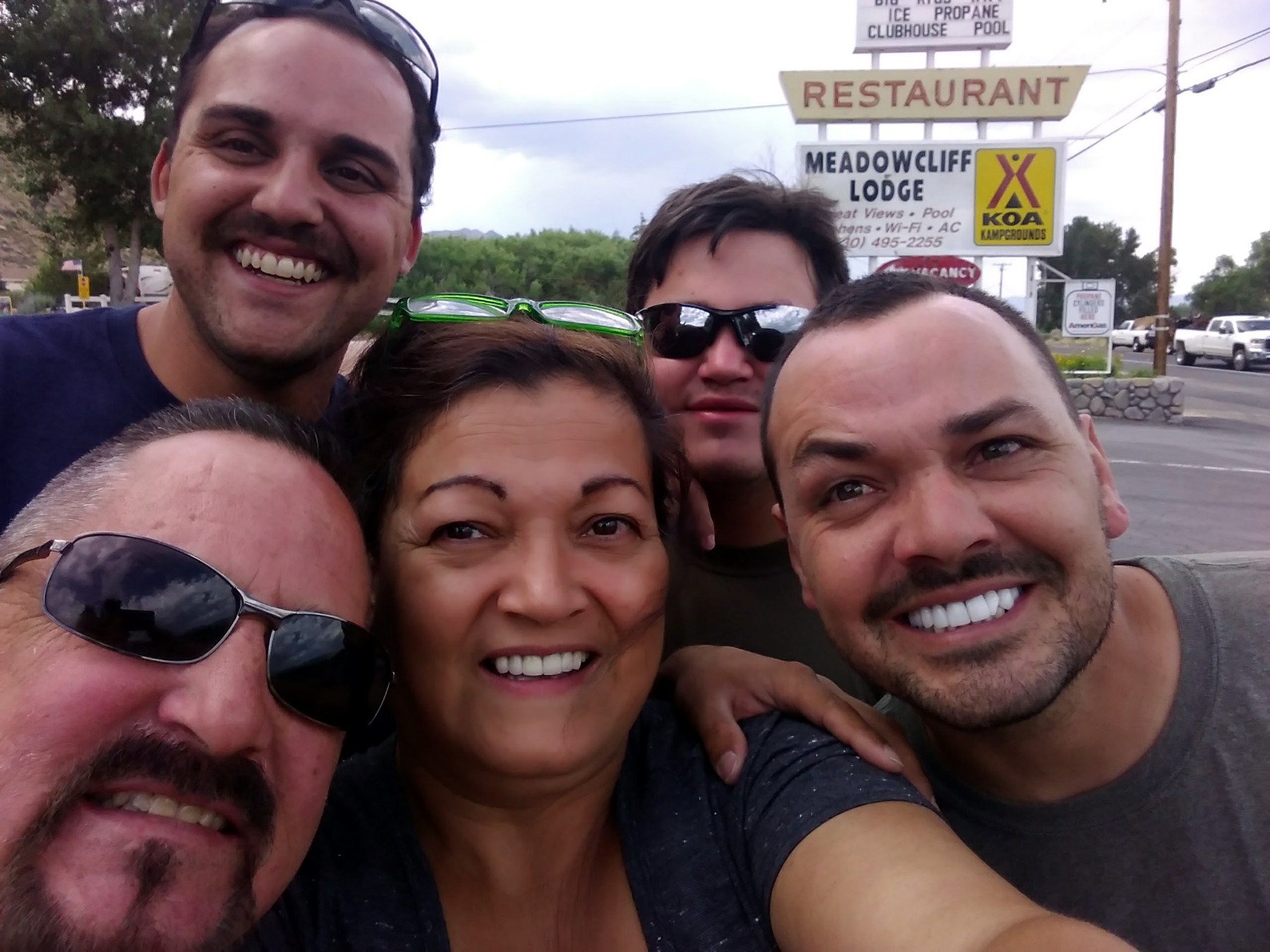 Matthew Ackerman's Instagram, Twitter & Facebook on IDCrawl