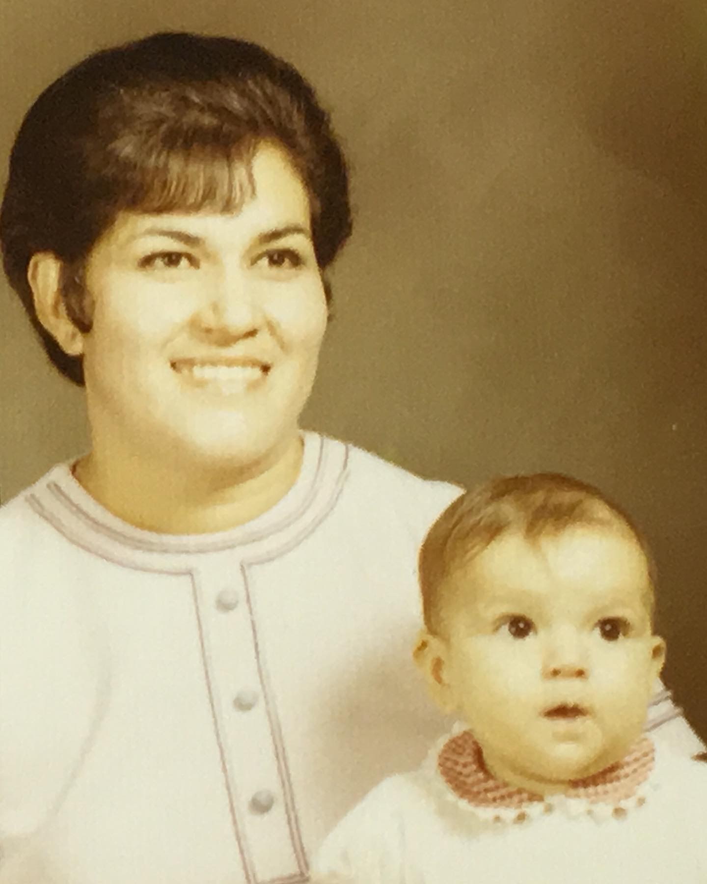 Toni Sandoval's Instagram, Twitter & Facebook on IDCrawl