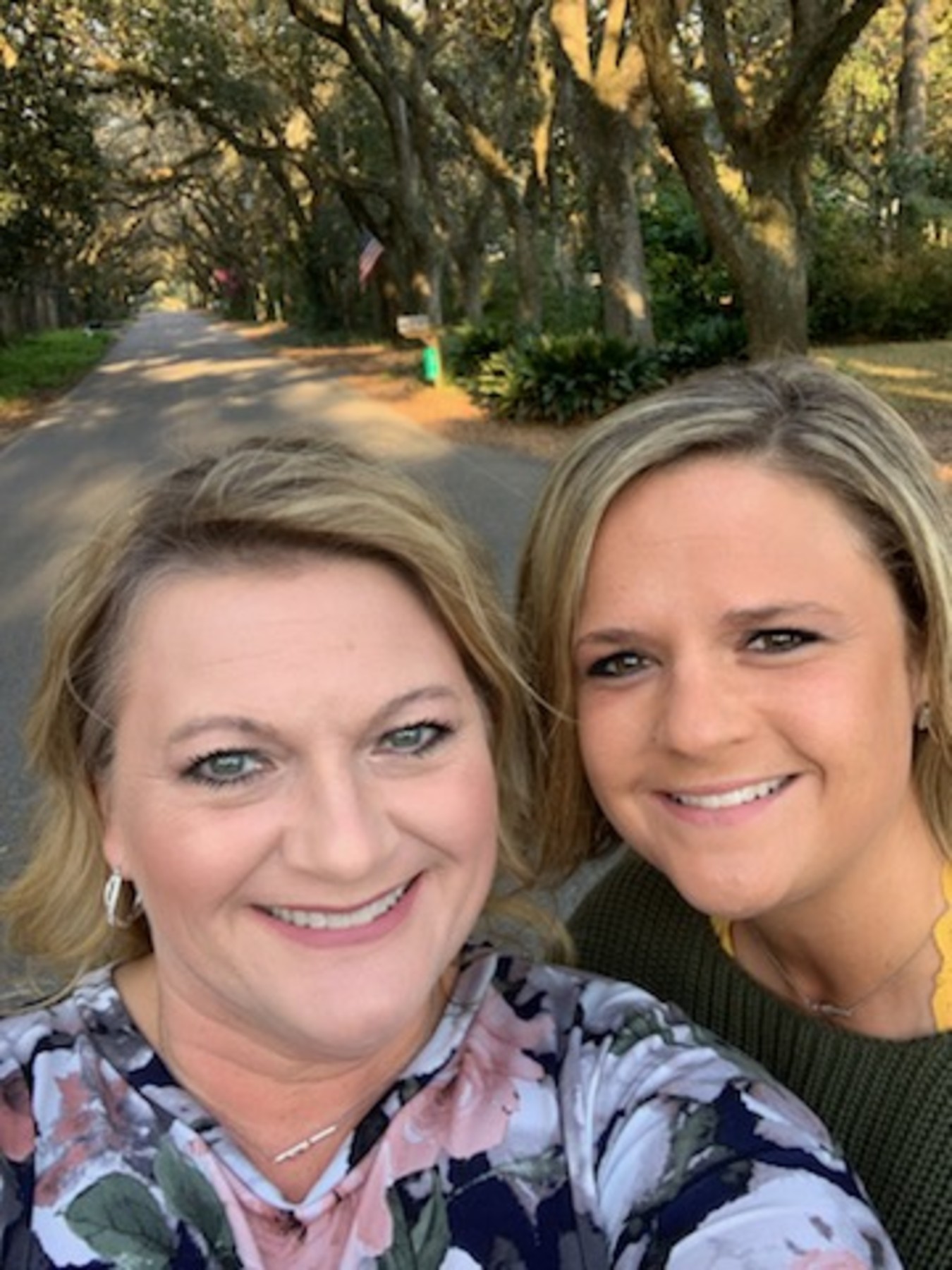 Stephanie Fowler's Instagram, Twitter & Facebook on IDCrawl