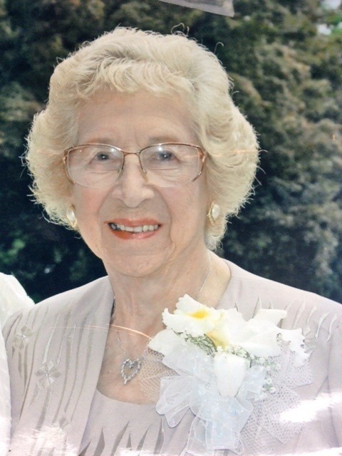 Miriam Schwartz Obituary - Dix Hills, NY