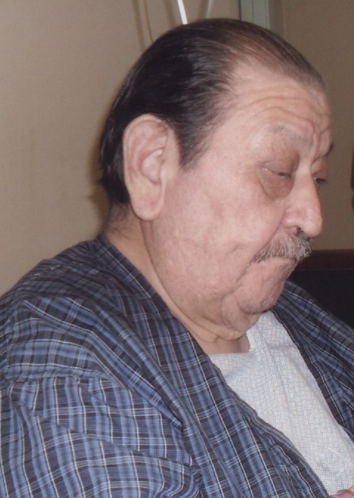 Robert Robles's Instagram, Twitter & Facebook on IDCrawl