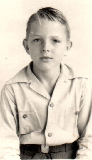 Ashley Graff's Instagram, Twitter & Facebook on IDCrawl