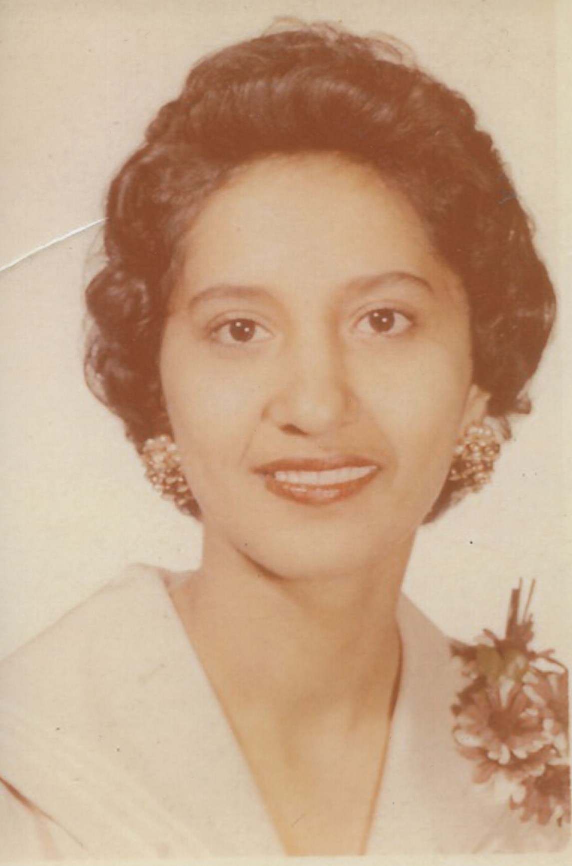 Yolanda Fierro's Instagram, Twitter & Facebook on IDCrawl