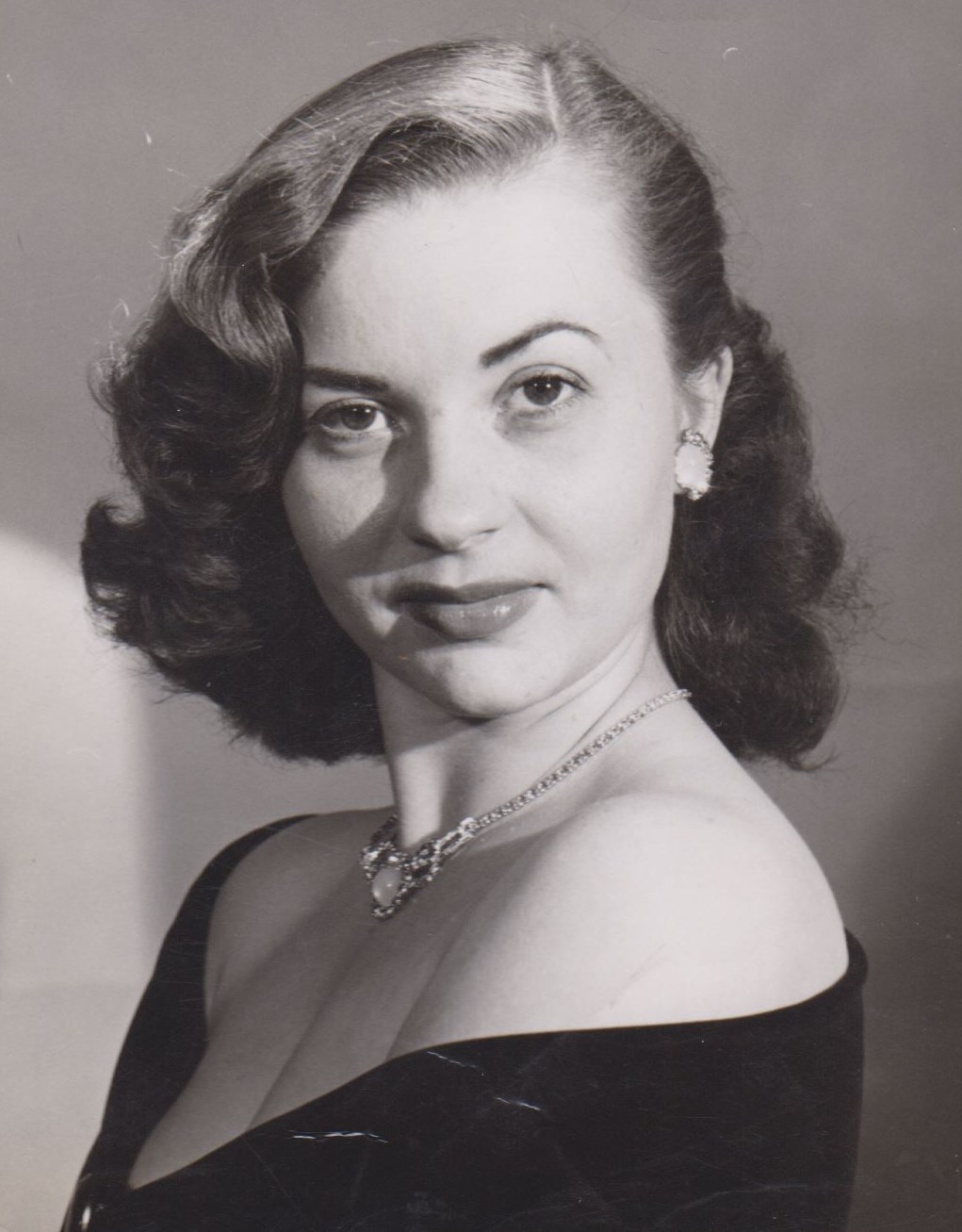 Patricia Six's Instagram, Twitter & Facebook on IDCrawl