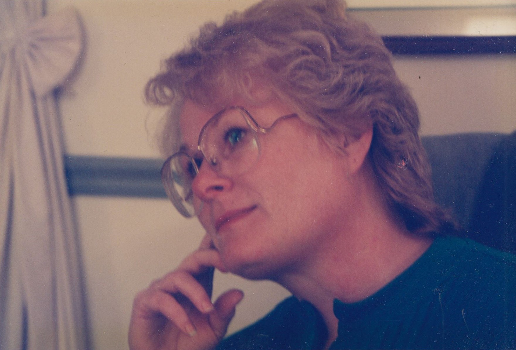 Beth Palmer's Instagram, Twitter & Facebook on IDCrawl