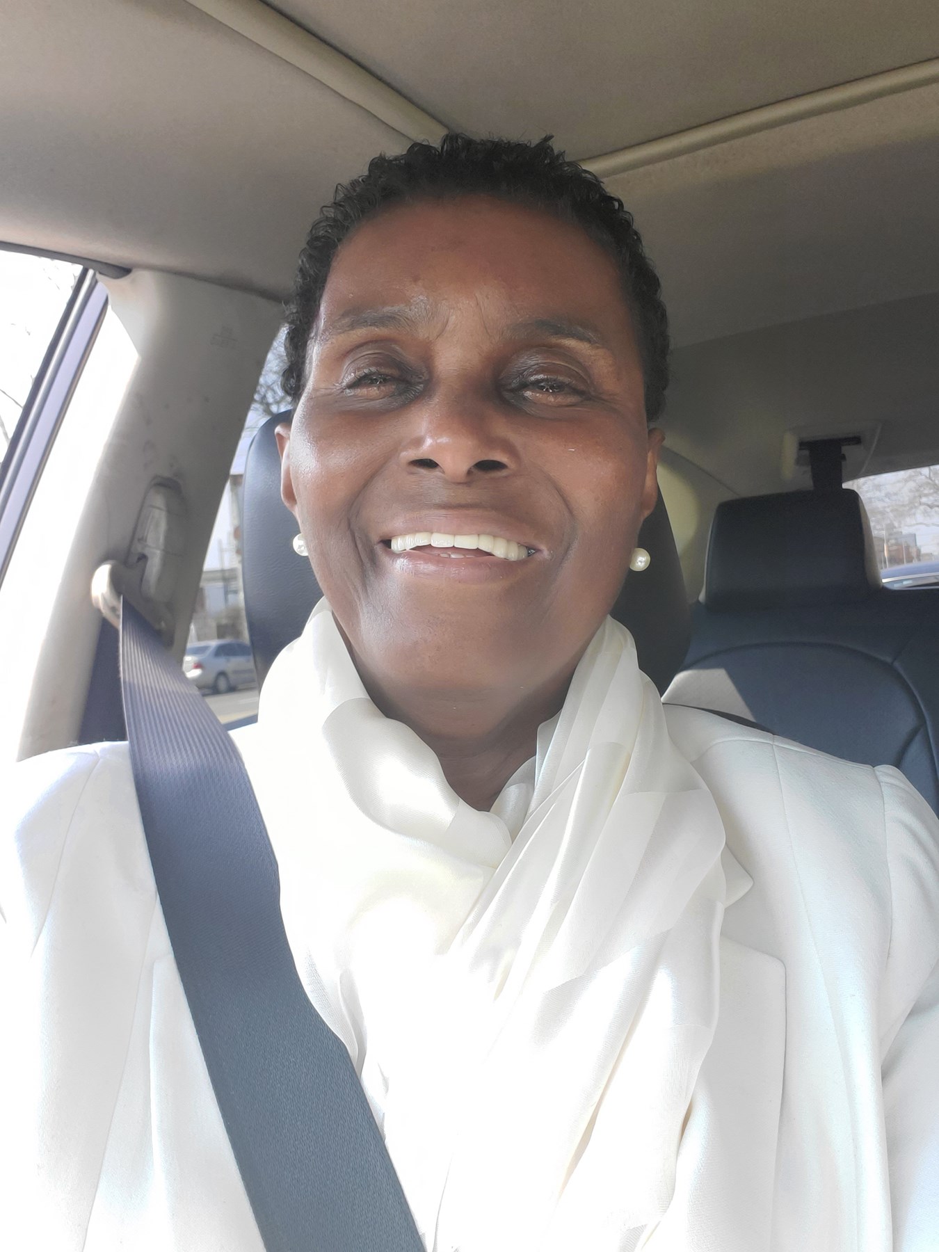 Sandra Edwards's Instagram, Twitter & Facebook on IDCrawl