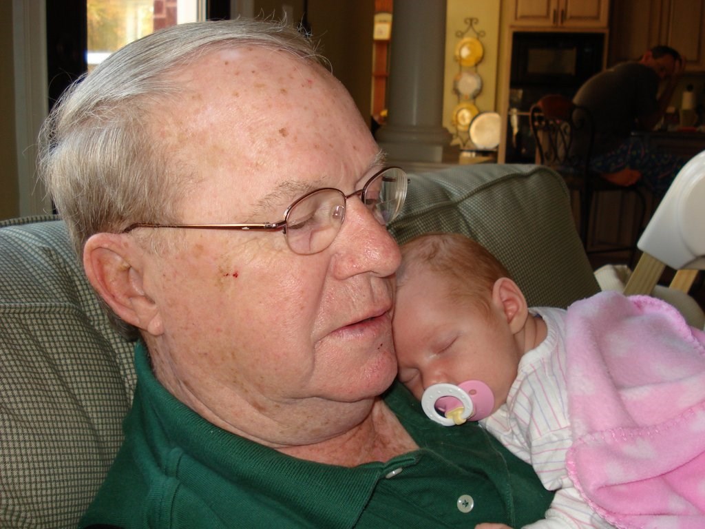 Tracey Hooks's Instagram, Twitter & Facebook on IDCrawl