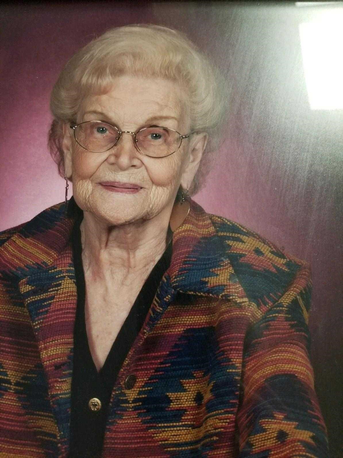 Lula "Lou" Maye Smeltzer Obituary - Fresno, CA