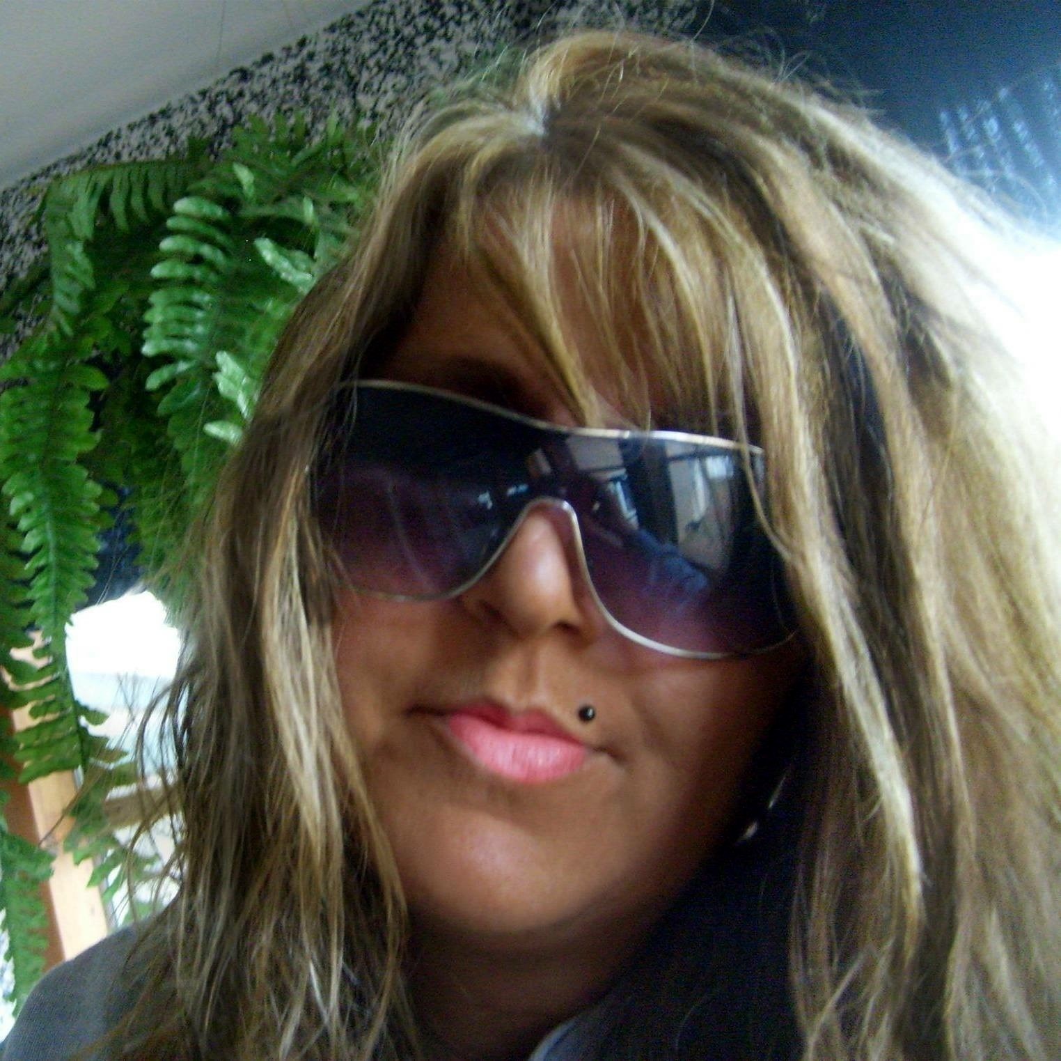 Jennifer Larue's Instagram, Twitter & Facebook on IDCrawl