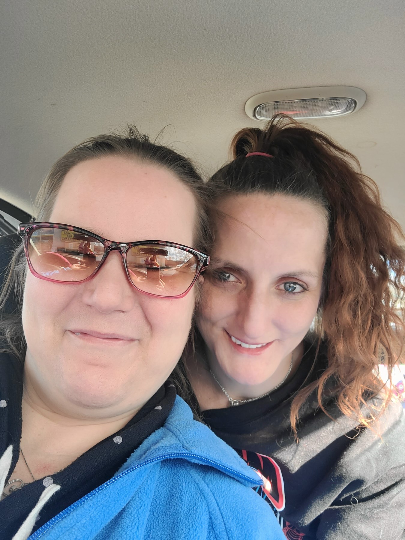 Heather Neal's Instagram, Twitter & Facebook on IDCrawl