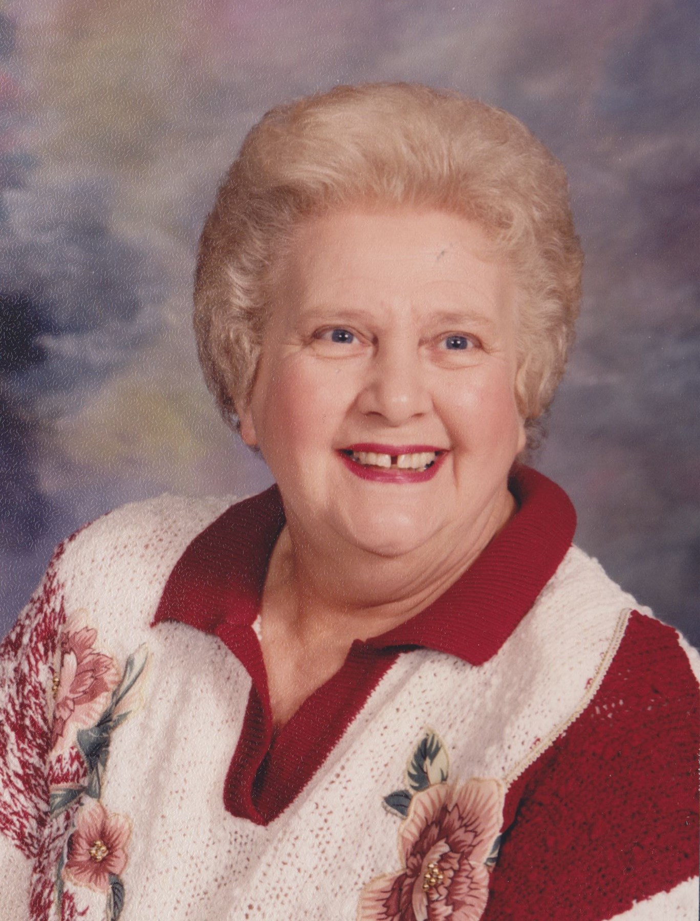 Julia Bushong's Instagram, Twitter & Facebook on IDCrawl