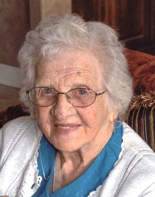 Naomi E. Fauss Obituary - St. Louis, MO