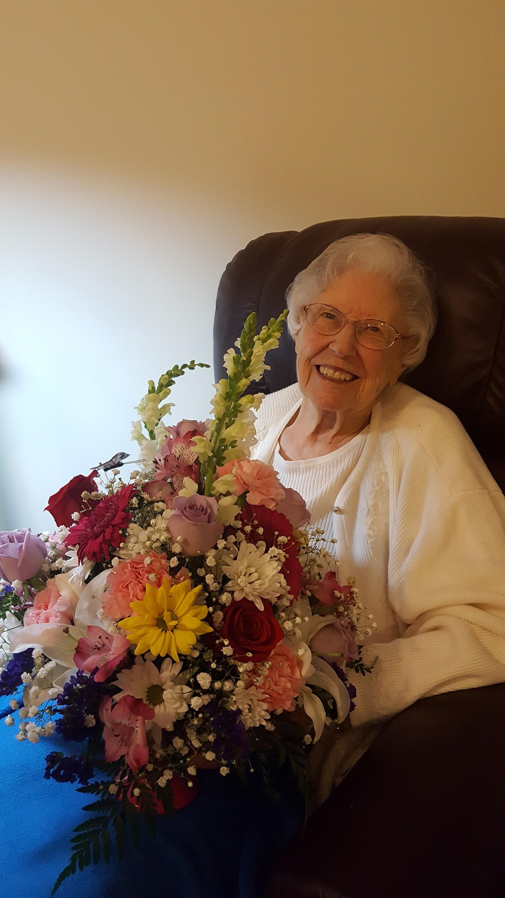 June E. Wendt Obituary - Livonia, MI