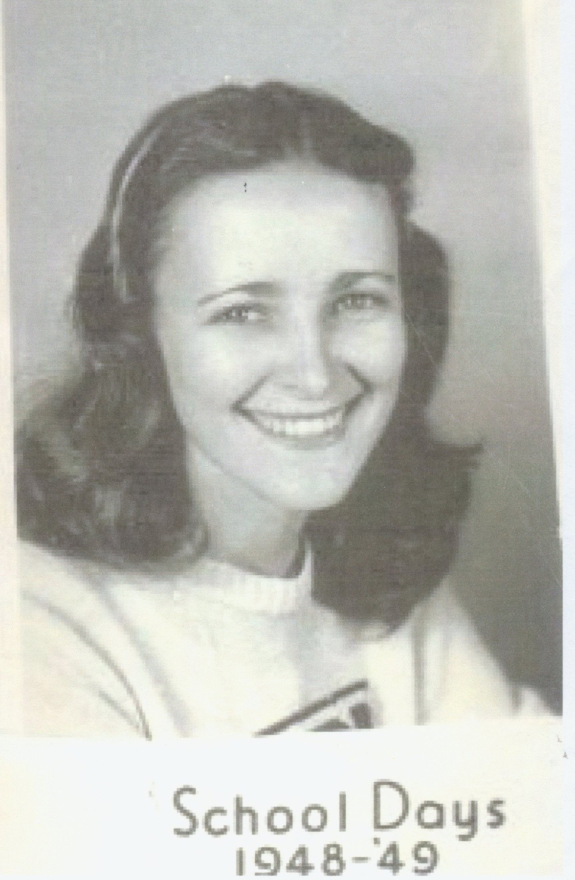 Alice Hayes's Instagram, Twitter & Facebook on IDCrawl