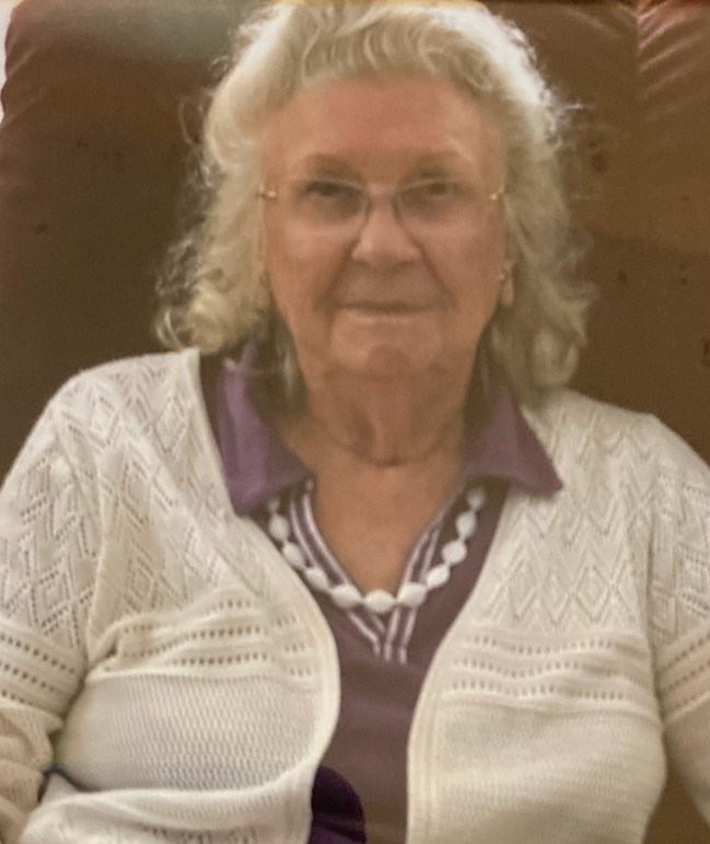 Yvonne Lowe Arnett Obituary - Johnson City, TN