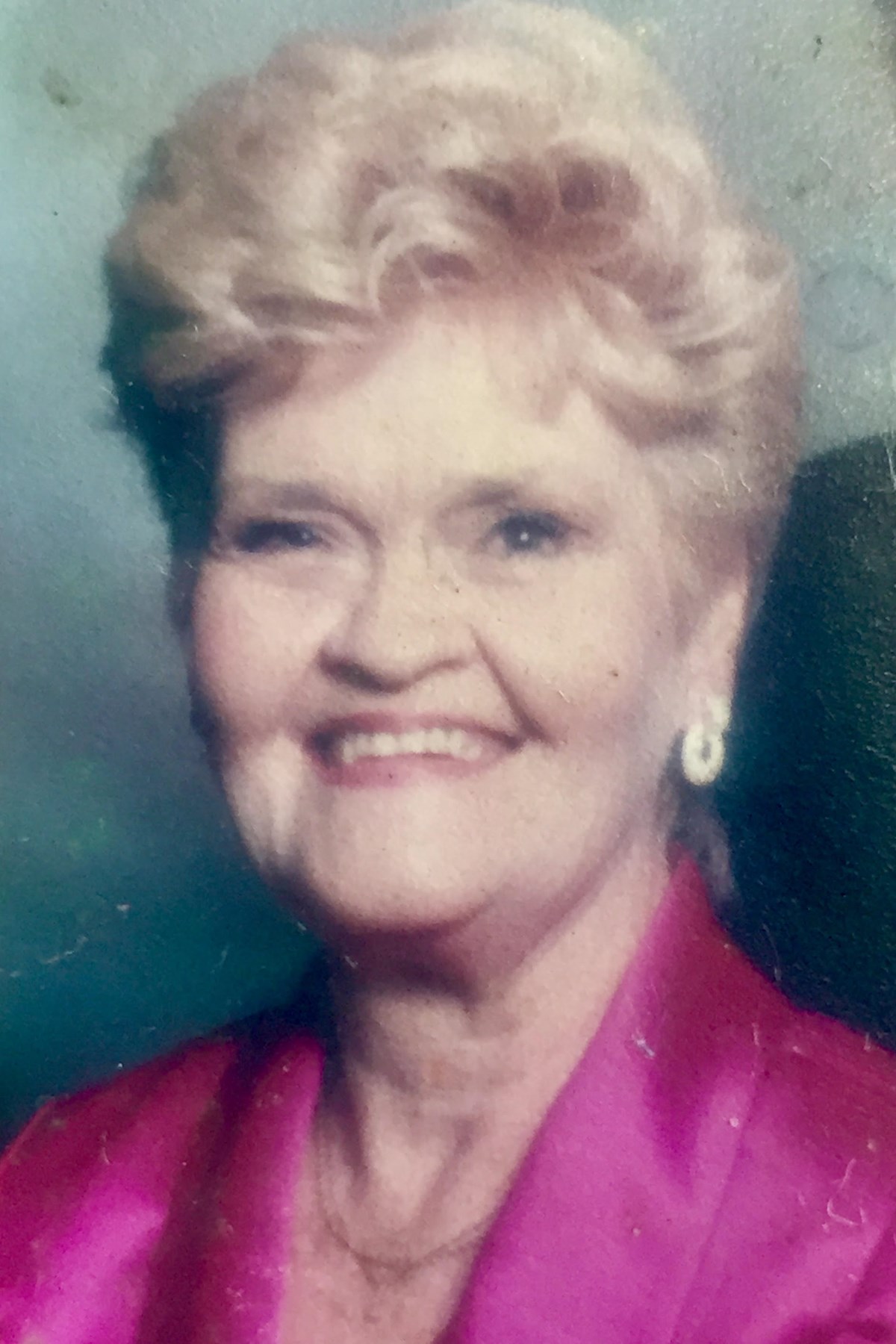 Charlotte Wright's Instagram, Twitter & Facebook on IDCrawl