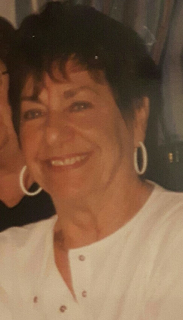 Colette Desjardins Obituary - Pointe-Claire, QC