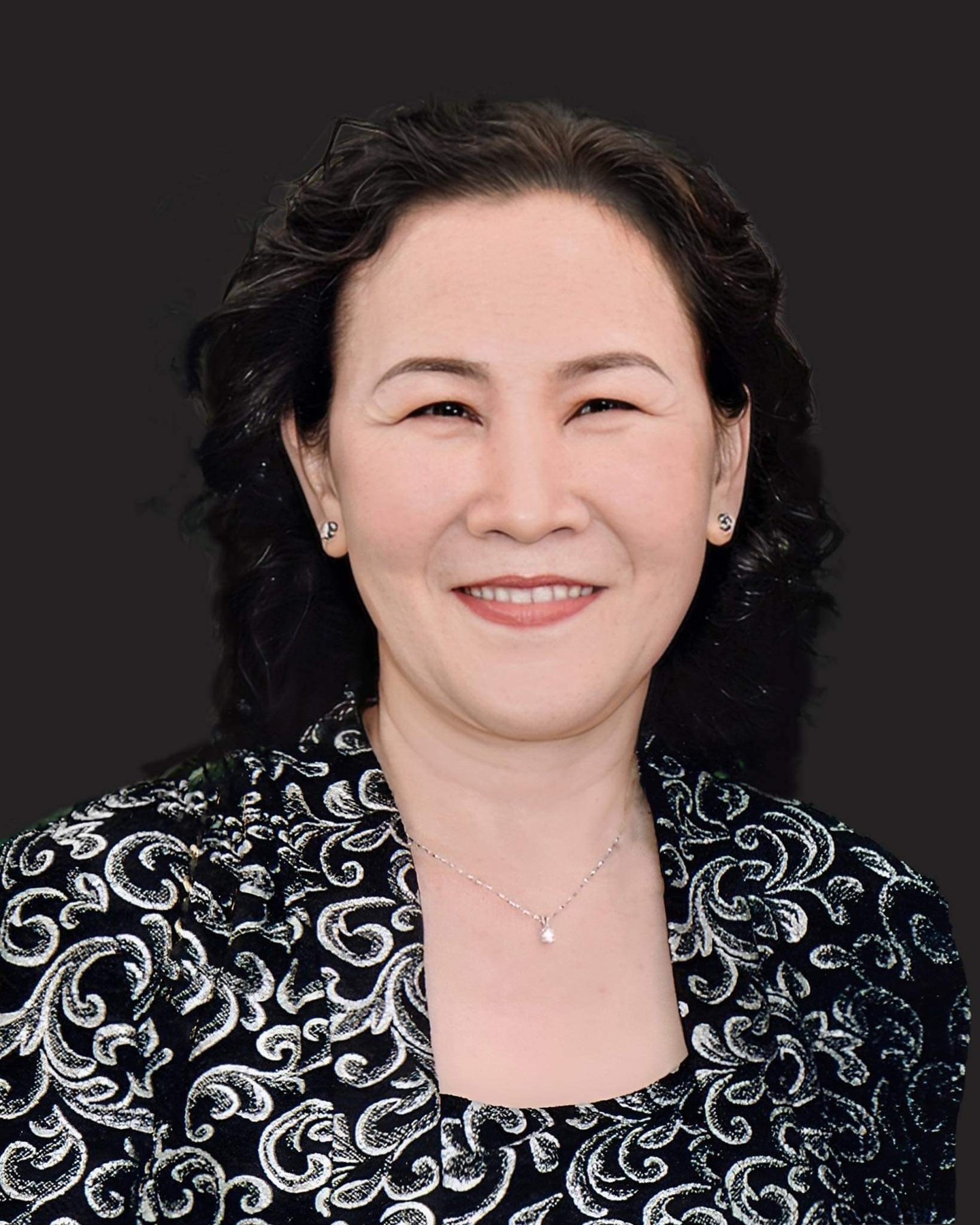 Mai Doan's Instagram, Twitter & Facebook on IDCrawl