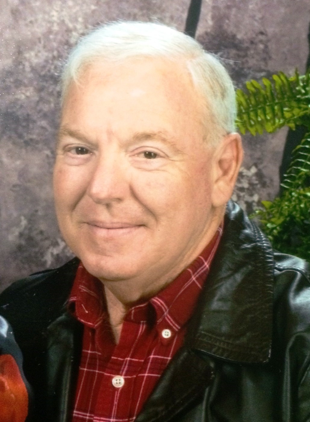 Larry Orlando's Instagram, Twitter & Facebook on IDCrawl