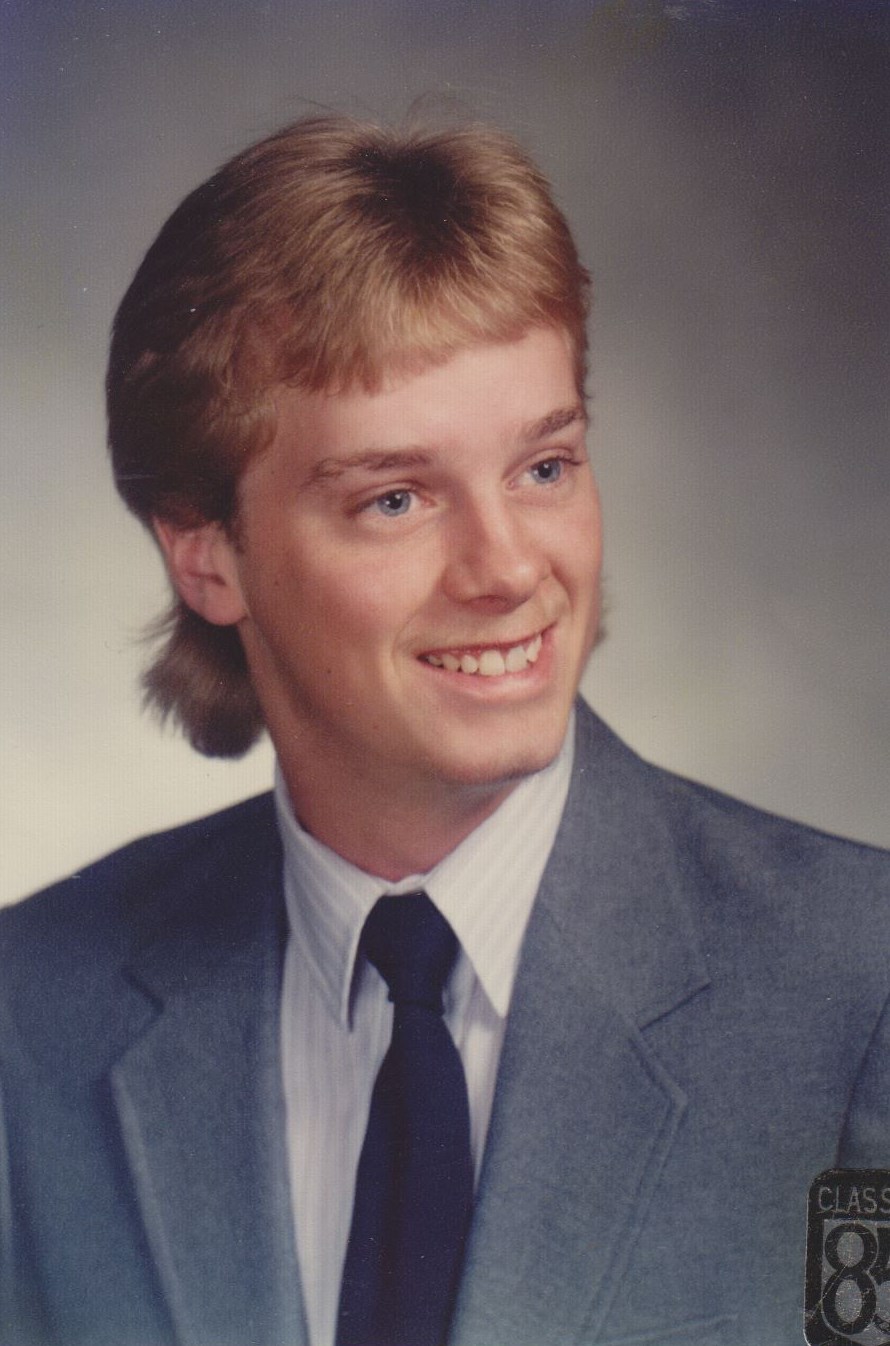 Robin Walling's Instagram, Twitter & Facebook on IDCrawl