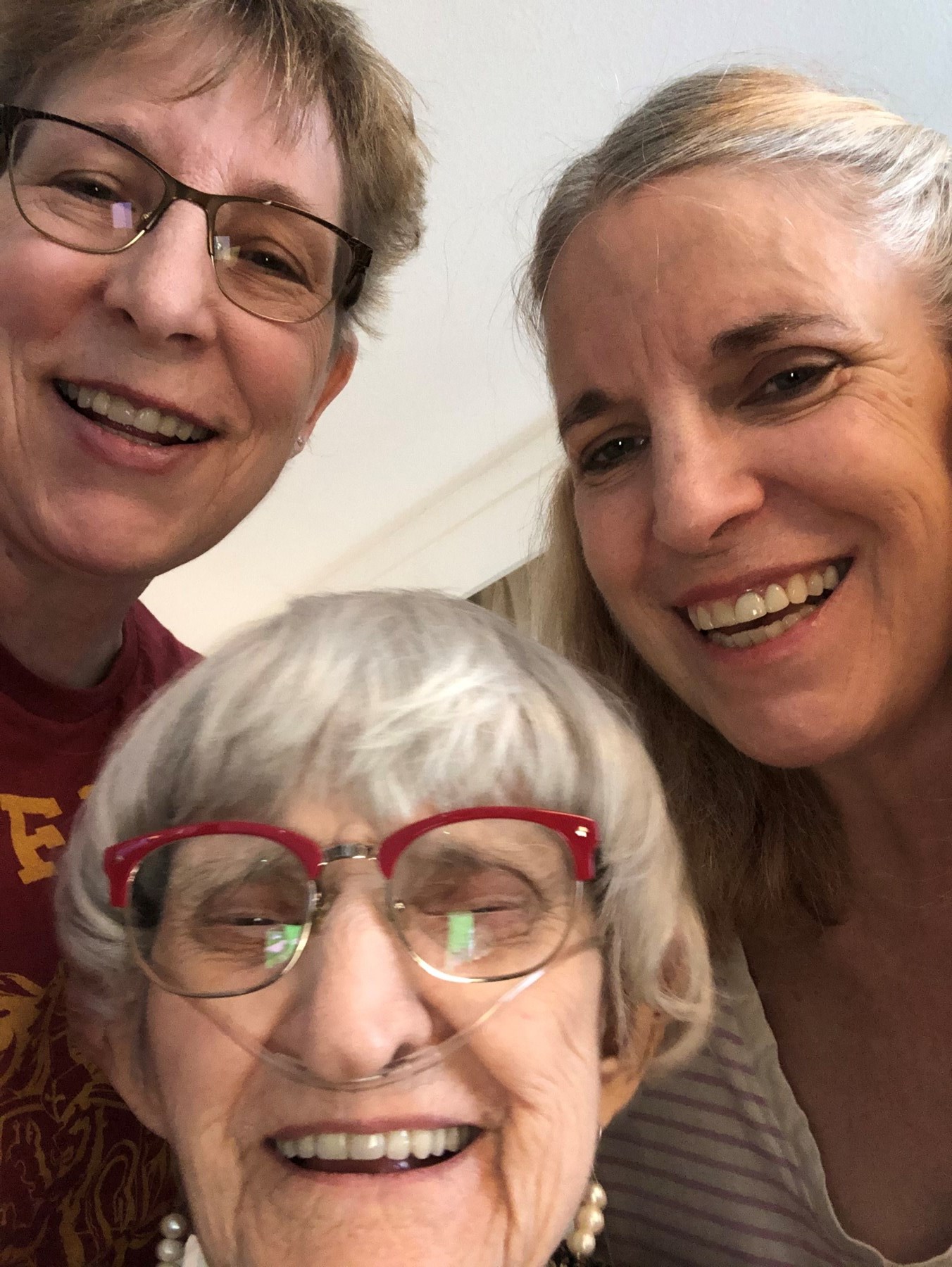 Susan Taggart's Instagram, Twitter & Facebook on IDCrawl