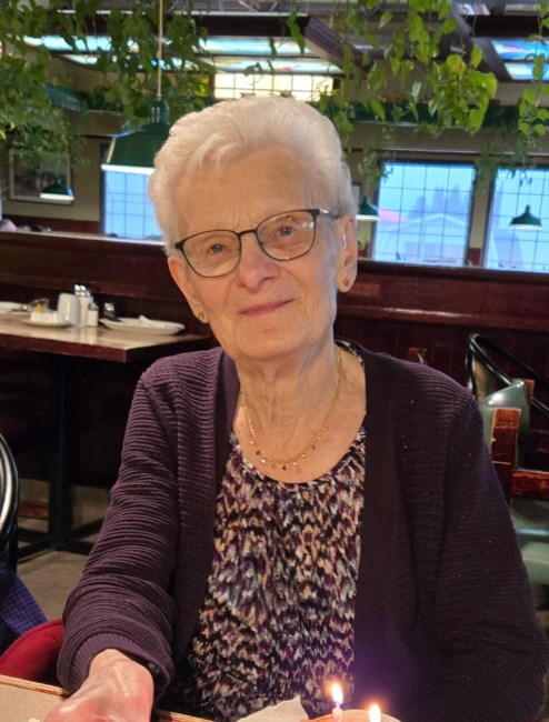 Ada Greilach Obituario - Barrhead, AB